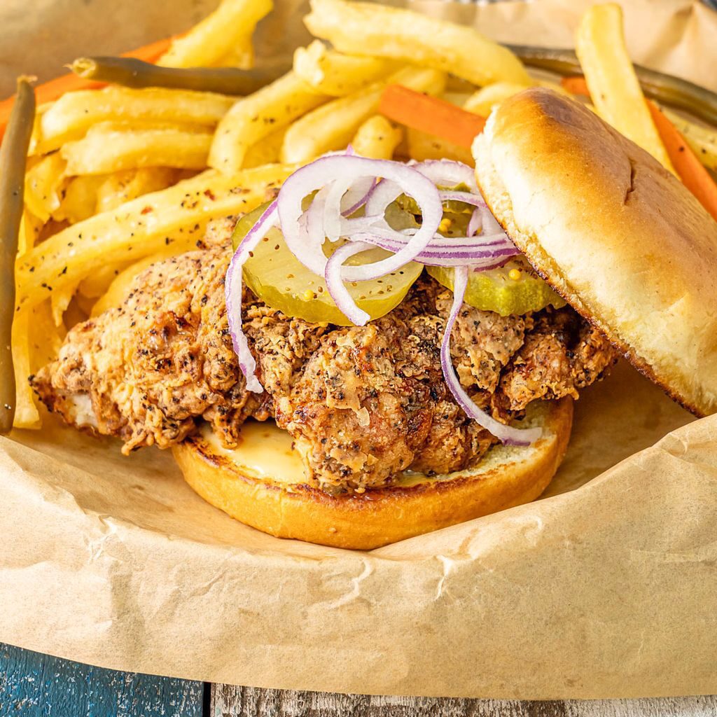 Whole Boneless Leg Chicken Sandwich | Sysco Foodie